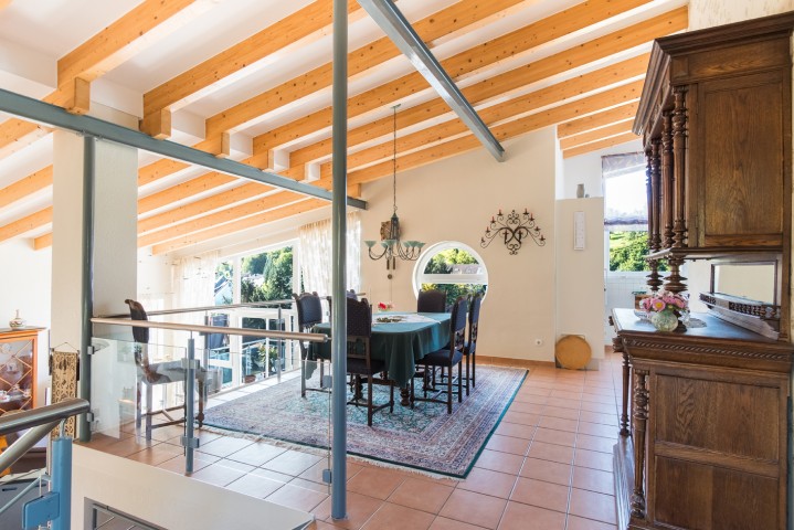 Architektenhaus Neuwied-Segendorf - Gampp Immobilien in Neuwied ...