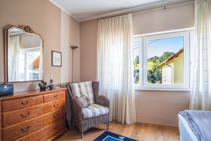 Architektenhaus Neuwied-Segendorf - Gampp Immobilien in Neuwied ...